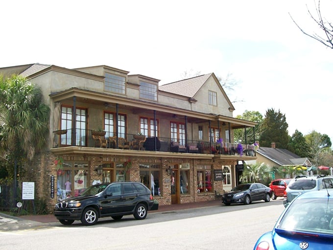 Brick and charm define Fairhope's shopping district. Where your retirement dollars go further while you enjoy million-dollar views.