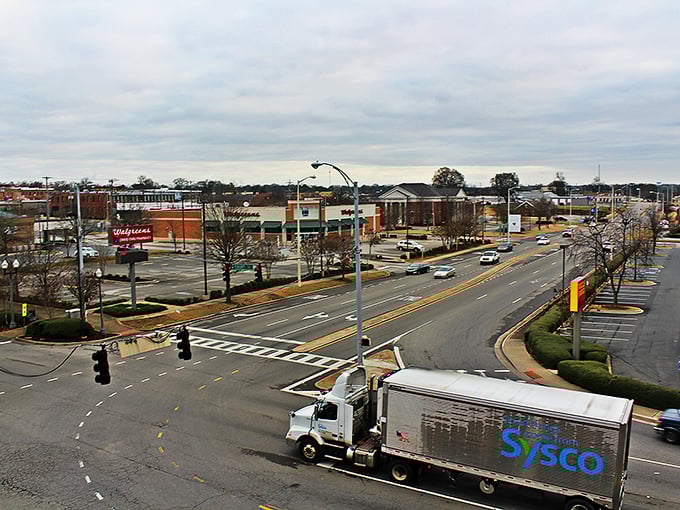 The kind of intersection where you might actually want to get caught at a red light. Florence knows how to do charming.