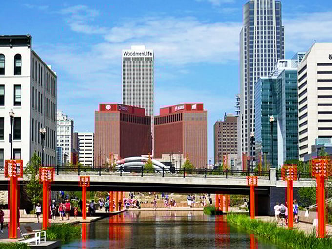 Omaha's skyline and riverfront create a postcard-perfect scene—big city amenities with surprisingly small-town prices for retirees.