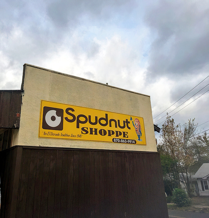 This unassuming brown building houses El Dorado's best-kept secret: donuts with a potato twist that'll make you question everything you thought you knew.