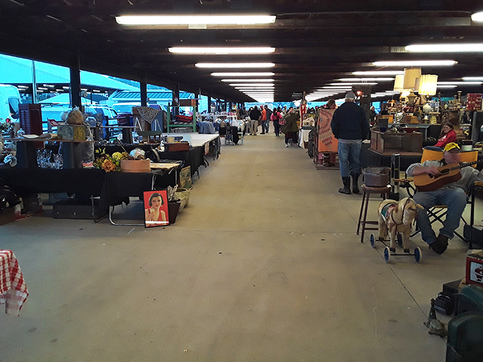 The long, inviting aisles of Tri-State Market. Like walking through a museum where "Don't Touch" signs don't exist!