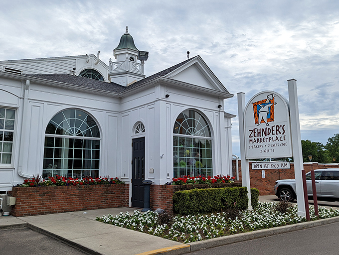 Zehnder's isn't just a restaurant—it's a Michigan institution where chicken dinners have been causing happy food comas for generations. The sign alone makes your stomach rumble.