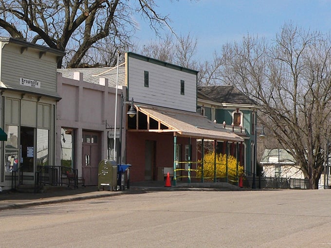 Brownville's charming streets might make you check your phone to confirm you're still in 2023. Time moves differently here. 