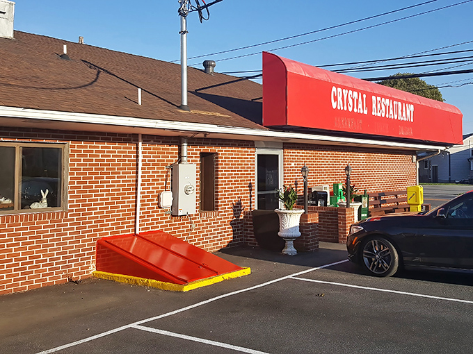This unassuming building houses breakfast magic that locals try to keep secret from the beach tourists&mdash;but good luck keeping that pancake perfection quiet.