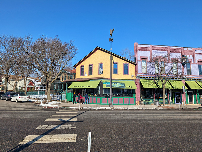 Day by Day Caf&eacute;: That sunshine-yellow building with green trim isn't just cheerful&mdash;it's practically winking at you to come inside for French toast.