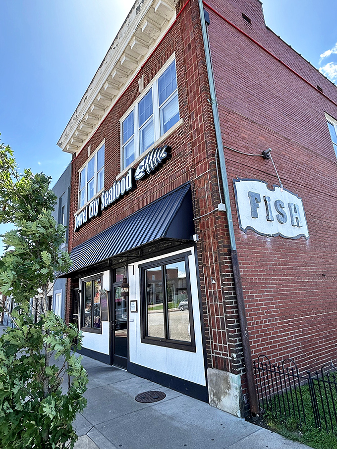 Jewel City's classic brick storefront has that "been here forever" charm that usually signals you've found the real deal in seafood.