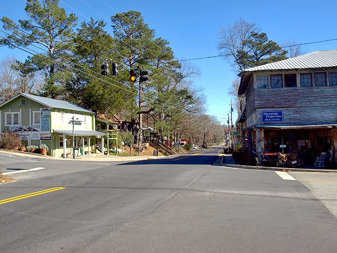 Mentone's colorful storefronts look like they're auditioning for a Hallmark movie about a big-city lawyer who finds love in a mountain town. Spoiler: they got the part.