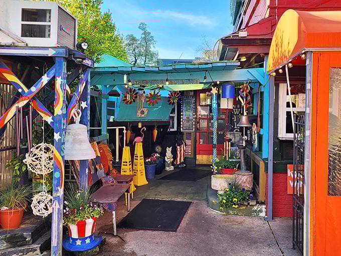 Welcome to wonderland! This trippy entrance looks like your eccentric uncle's art project&mdash;in the absolute best possible way.