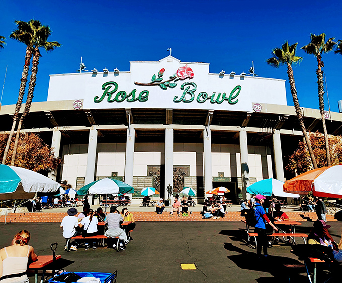 The Rose Bowl: where football legends play on Saturdays and bargain hunters score touchdowns on Sundays. Game on!