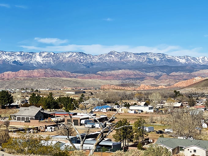 St. George's red rock landscape proves that desert living can be absolutely gorgeous year-round. 