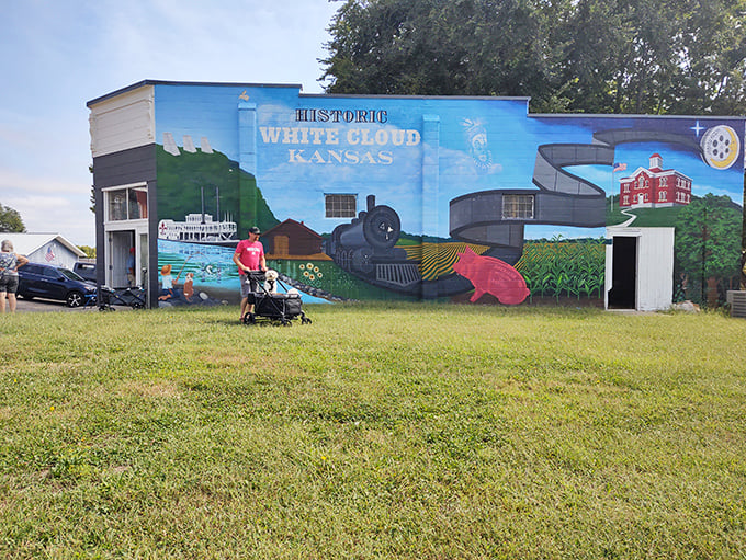 White Cloud's mural hints at the treasures within. This small-town swap meet proves good things come in charming packages.