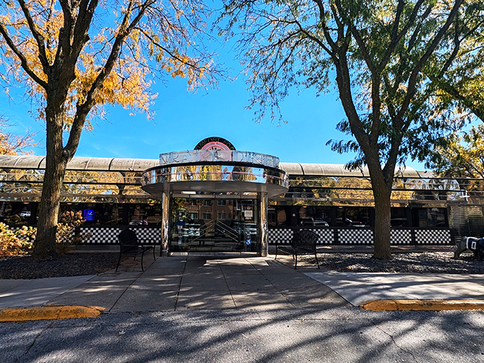 Surrounded by trees and sporting that perfect checkerboard trim, Drake Diner looks like it was plucked straight from an American classic film.