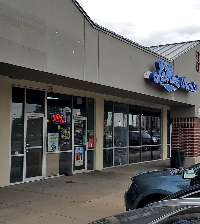 Modern on the outside, traditionally delicious on the inside. LaMar's is like that friend who dresses fancy but still loves a good diner breakfast.