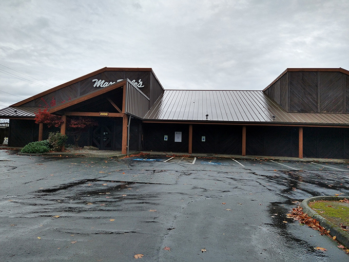 Max Dale's Steak & Chop House (Mount Vernon): Rain-slicked parking lot outside, but inside? Dry-aged heaven that makes even the gloomiest Washington day feel sunny.
