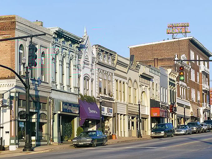 Richmond's classic American main street offers the kind of walkable downtown that retirement dreams are made of.