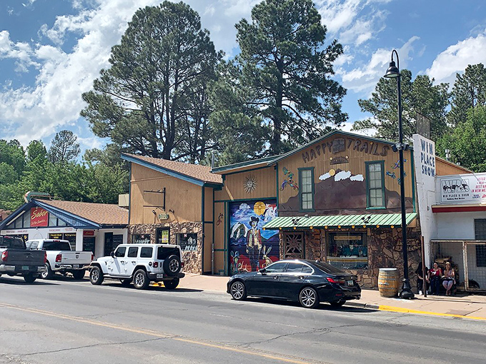 Midtown Ruidoso's western charm comes with a side of mountain majesty&mdash;the kind of view that elsewhere would triple your property taxes.