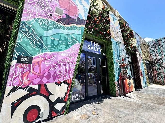 Urban jungle meets donut paradise. The Salty's artistic fa&ccedil;ade hints at the creative flavor explosions waiting inside.