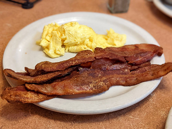 Bacon and eggs&mdash;the breakfast equivalent of Lennon and McCartney. Simple perfection that never goes out of style.