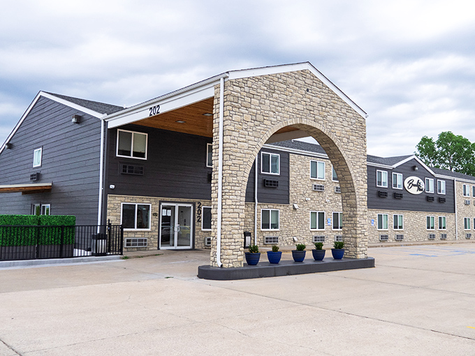 This isn't just a hotel&mdash;it's Hermann's version of a welcome hug, complete with stone archways and Midwestern hospitality.