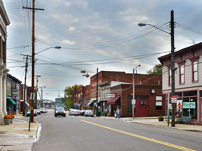 Bridge Street's vintage storefronts house locally-owned businesses where your dollar stretches further than your grandmother's famous taffy at the county fair.