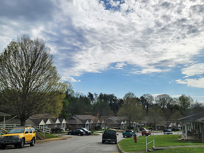Affordable housing in quiet neighborhoods under expansive Tennessee skies &ndash; where retirement dreams don't require lottery winnings.
