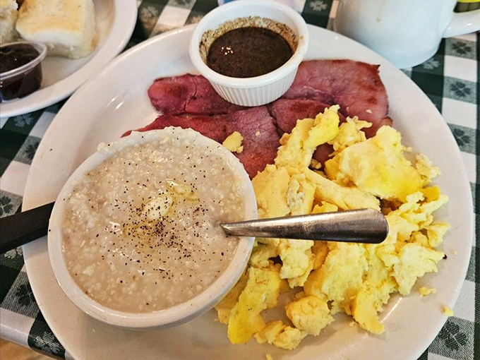 Country ham, creamy grits, and scrambled eggs&mdash;the holy trinity of Southern breakfasts that makes hitting the snooze button your morning's biggest regret.