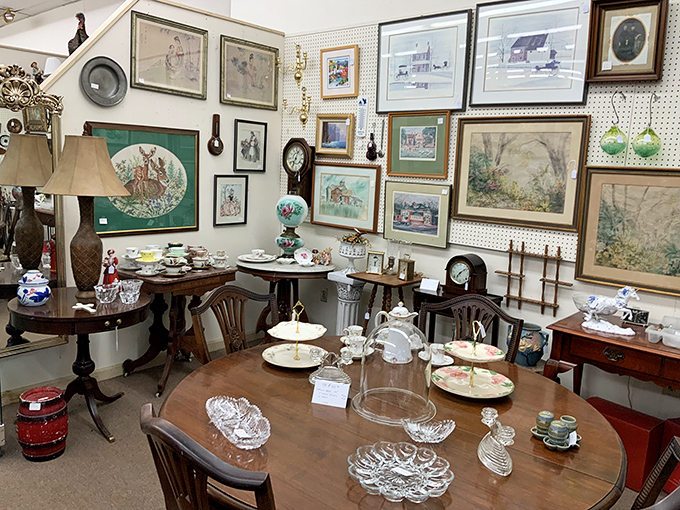 The unofficial museum of gracious living. This vignette could tell you stories of cocktail parties and bridge games that would make "Mad Men" seem quaint.