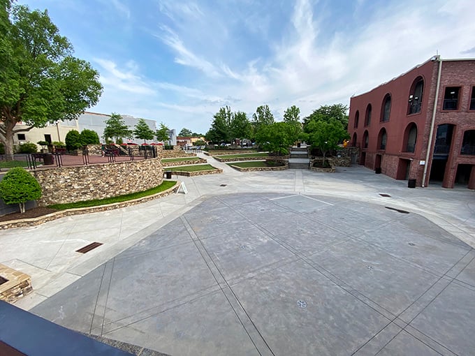 Anderson offers residents peaceful living with a small-town price tag&mdash;life's best retirement deal.