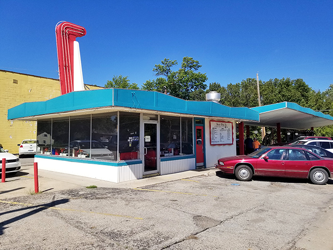 Bobo's Drive In: "Turquoise dream with burger steam! This time-capsule drive-in looks like it was teleported straight from 1955&mdash;complete with carhop service."