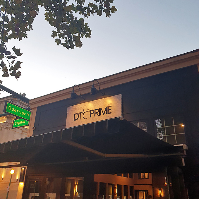 DT Prime brings downtown sophistication to Charleston's steak scene &ndash; where Capitol Street meets carnivore heaven.