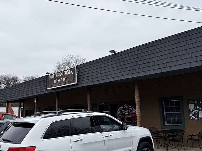 Driftwood Diner might not look like much from the outside, but neither did that hole-in-the-wall place Julia Child raved about in Paris.