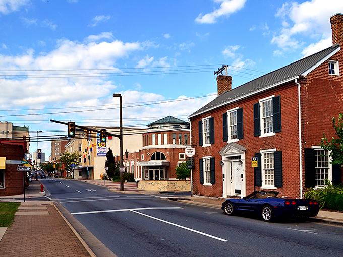 Harrisonburg's vibrant downtown murals add splashes of color to this affordable college town, where culture and cost-consciousness live in perfect harmony.