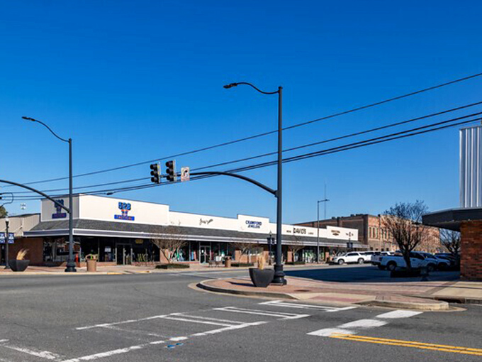 Jesup's downtown captures that perfect small-town Georgia vibe where everybody knows your name&mdash;and probably your business too.