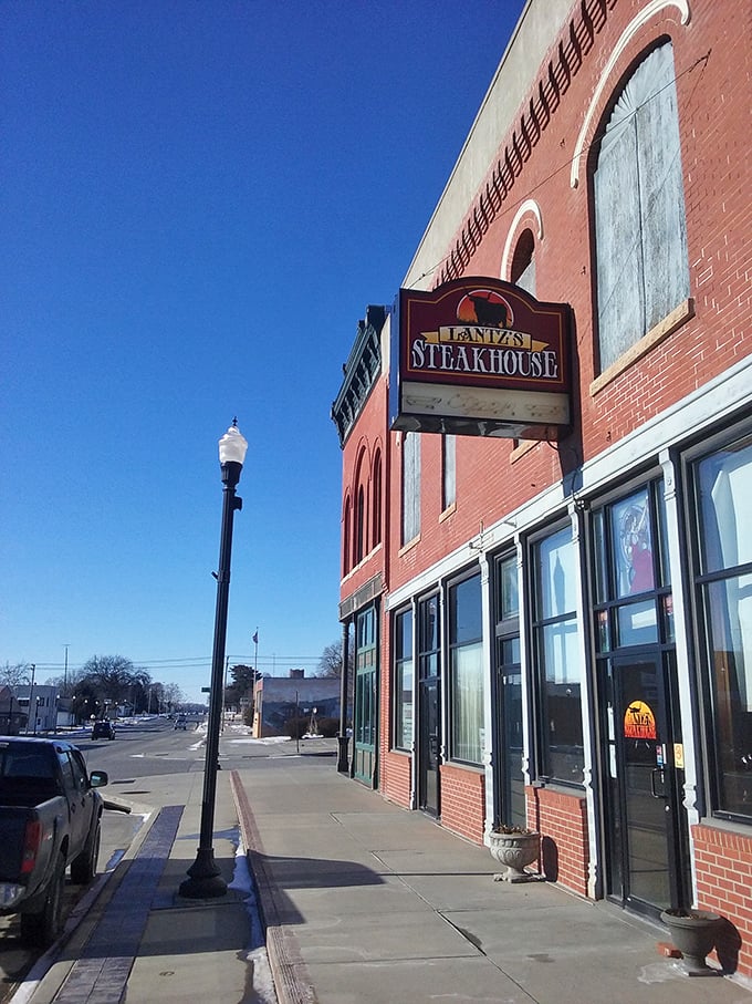 Lantz's brick exterior whispers stories of countless perfect meals. This isn't just dinner &ndash; it's a chapter in Nebraska's culinary history. 