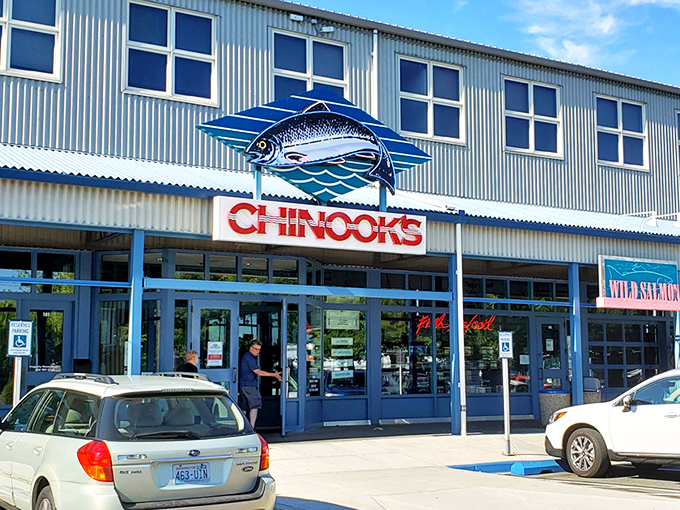 Little Chinook's celebrates wild salmon in a big way. That fish-shaped sign is basically truth in advertising!