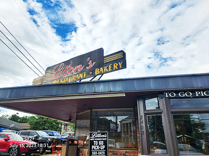 Litton's wears three hats exceptionally well. This Knoxville institution combines market, restaurant, and bakery under one delicious roof.