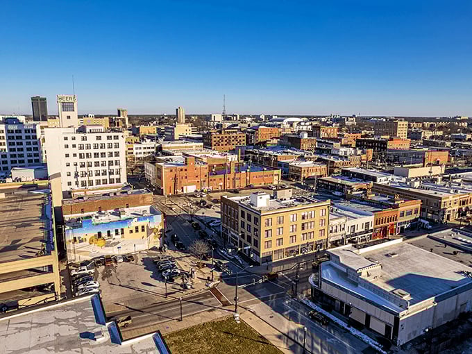 Springfield's downtown skyline captures the perfect balance &ndash; big city amenities with small town prices that won't devour your Social Security check.