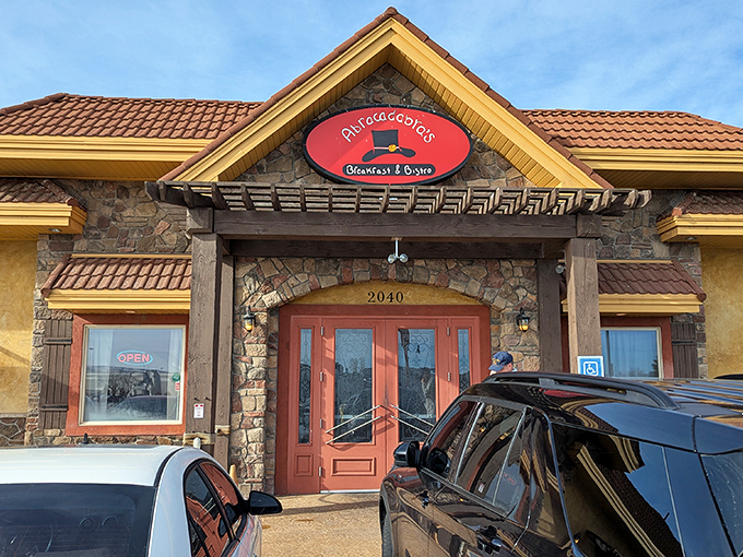 This cheerful yellow stone building houses breakfast wizards who turn ordinary eggs into extraordinary morning masterpieces without any smoke or mirrors.