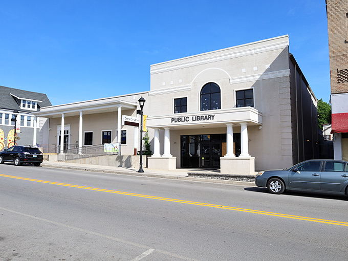 This unassuming public library in Elizabethtown offers endless entertainment for the price of something seniors love &ndash; absolutely free! 