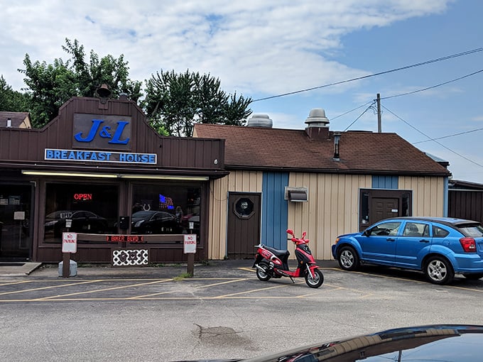 J & L Breakfast House (Marion): The blue and tan exterior might be modest, but inside awaits an omelet experience that borders on religious revelation.