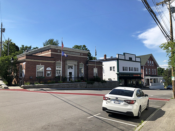 Fall in Meredith paints the town in colors so vibrant you'll wonder if Mother Nature is showing off just for you.