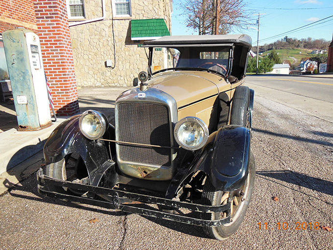 This 1928 Studebaker Commander represents an era when cars were transitioning from novelties to necessities, changing American life forever.