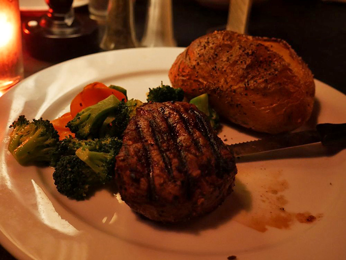 This prime steak isn't just well-done, it's a masterpiece. Paired with those veggies, it's a balanced meal Tony Soprano would approve of.