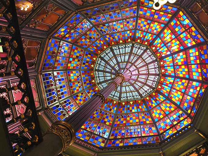 Look up! The Capitol's crown jewel is this spectacular stained glass dome, a rainbow-hued masterpiece that puts modern skylights to absolute shame.