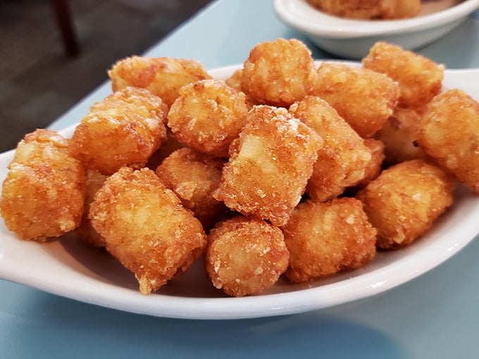 Golden, crispy tater tots that make that satisfying crunch when you bite in&mdash;the kind that would make Napoleon Dynamite change his allegiance.
