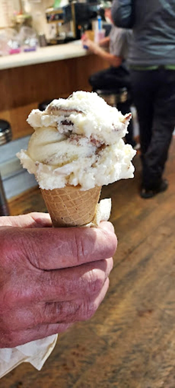 Vanilla ice cream swirled with ribbons of what might be caramel. Simple pleasures elevated to art form in this small-town gem.