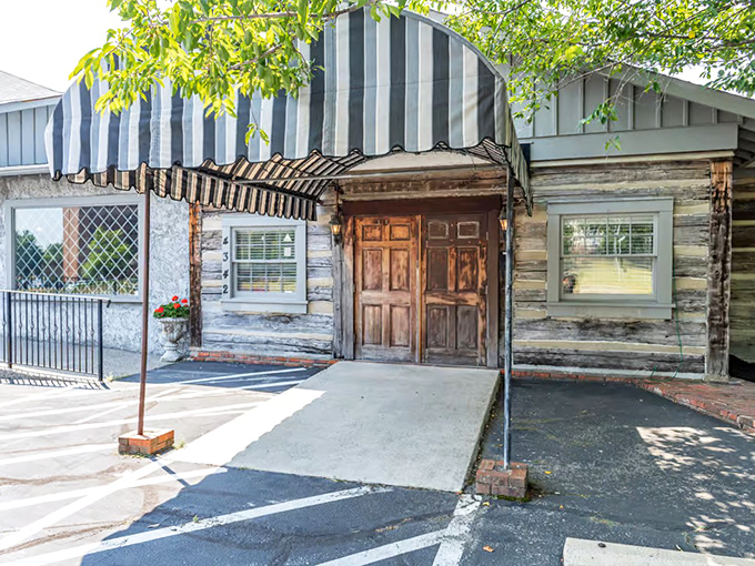 Hermitage Steak House looks like a cabin where Paul Bunyan might stop for dinner &ndash; rustic charm, legendary portions.