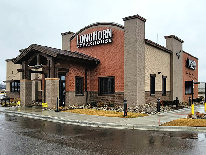 LongHorn's rustic-meets-modern design stands ready to wrangle your hunger with Texas-sized portions in Michigan's backyard.