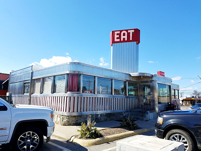 Zip's Diner exterior: "When a diner's sign simply commands 'EAT,' you know they're confident in their offerings. Spoiler alert: they should be."