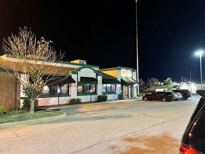 "Fish Fryday" isn't just clever wordplay&mdash;it's Brent's weekly invitation to the best seafood celebration in Edmond.